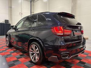 Zils BMW X5 2015 Viļņa, ar dzinēja tilpumu 2.99 L un nobraukumu 297 tūkst. km par 18490 €, foto 7 vietnē AUTOMOTO.COM.LV