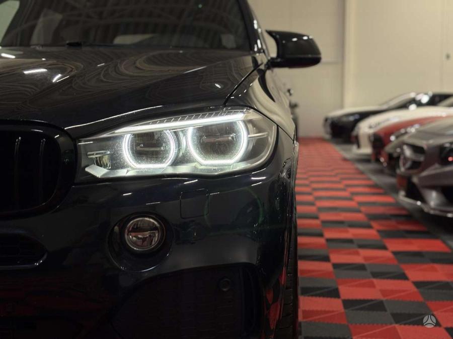 Zils BMW X5 2015 Viļņa, ar dzinēja tilpumu 2.99 L un nobraukumu 297 tūkst. km par 18490 €, foto 8 vietnē AUTOMOTO.COM.LV
