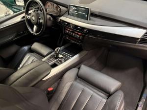 Zils BMW X5 2015 Viļņa, ar dzinēja tilpumu 2.99 L un nobraukumu 297 tūkst. km par 18490 €, foto 16 vietnē AUTOMOTO.COM.LV