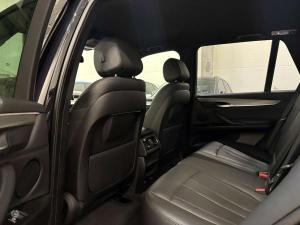 Zils BMW X5 2015 Viļņa, ar dzinēja tilpumu 2.99 L un nobraukumu 297 tūkst. km par 18490 €, foto 32 vietnē AUTOMOTO.COM.LV