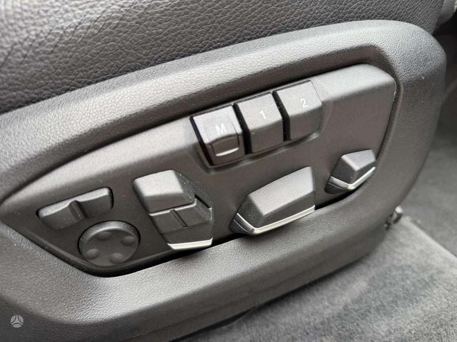 Zils BMW X5 2015 Kauņa, ar dzinēja tilpumu 2.99 L un nobraukumu 251 tūkst. km par 22490 €, foto 42 vietnē AUTOMOTO.COM.LV