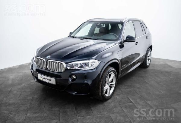 Blue BMW X5 2016 in Tallinn, with an engine capacity of 2.00 L and mileage of 219 thousand km for 19999 €, photo 1 on AUTOMOTO.COM.LV
