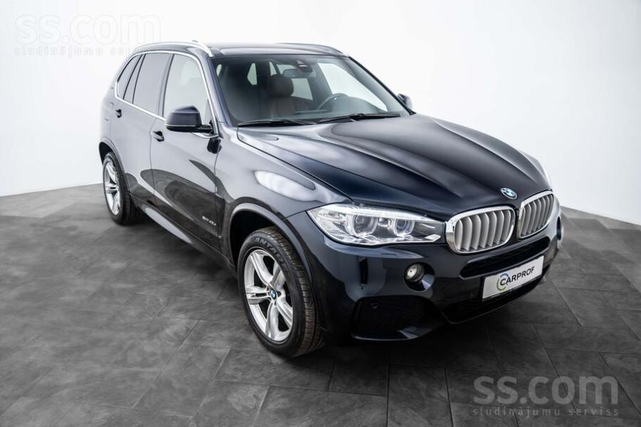Blue BMW X5 2016 in Tallinn, with an engine capacity of 2.00 L and mileage of 219 thousand km for 19999 €, photo 3 on AUTOMOTO.COM.LV