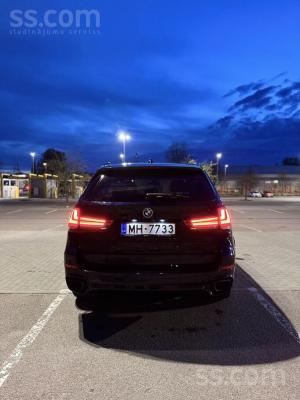 Zils BMW X5 2016 Liepāja, ar dzinēja tilpumu 3.00 L un nobraukumu 333 tūkst. km par 19000 €, foto 5 vietnē AUTOMOTO.COM.LV
