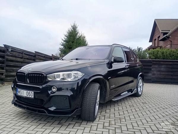 Zils BMW X5 2016 Telšiai, ar dzinēja tilpumu 3.50 L un nobraukumu 317 tūkst. km par 18500 €, foto 4 vietnē AUTOMOTO.COM.LV
