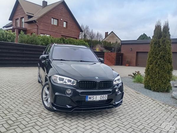 Zils BMW X5 2016 Telšiai, ar dzinēja tilpumu 3.50 L un nobraukumu 317 tūkst. km par 18500 €, foto 5 vietnē AUTOMOTO.COM.LV