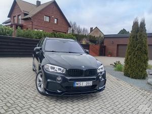 Blue BMW X5 2016 in Telschi, with an engine capacity of 3.50 L and mileage of 317 thousand km for 18500 €, photo 5 on AUTOMOTO.COM.LV