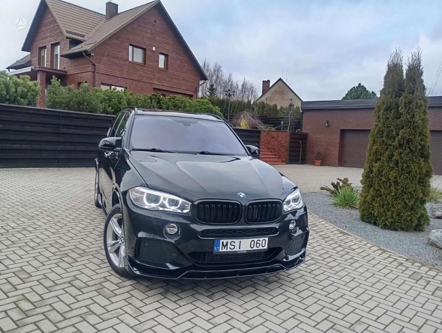 Zils BMW X5 2016 Telšiai, ar dzinēja tilpumu 3.00 L un nobraukumu 316 tūkst. km par 18500 €, foto 1 vietnē AUTOMOTO.COM.LV