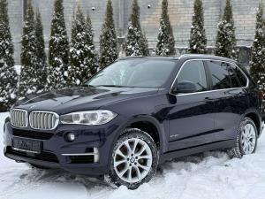 Blue BMW X5 2016 in Siauliai, with an engine capacity of 2.00 L and mileage of 229 thousand km for 16950 €, photo 4 on AUTOMOTO.COM.LV