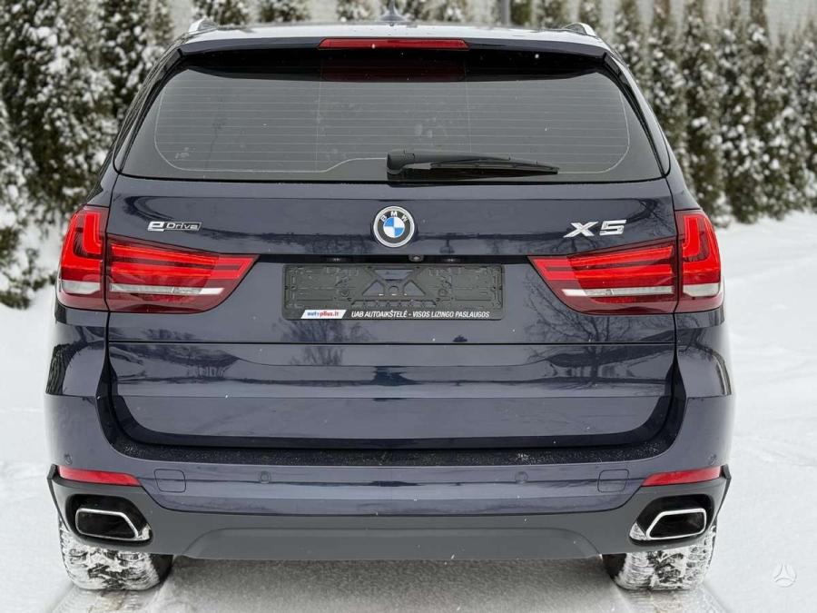Blue BMW X5 2016 in Siauliai, with an engine capacity of 2.00 L and mileage of 229 thousand km for 16950 €, photo 11 on AUTOMOTO.COM.LV