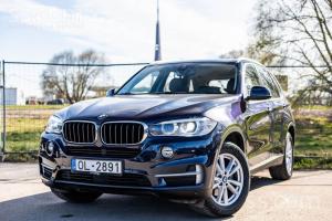 Синий БМВ Х5 2016 в Рига, объемом двигателя 3.00 л и пробегом 324 тыс. км за 18990 €, фото  на AUTOMOTO.COM.LV