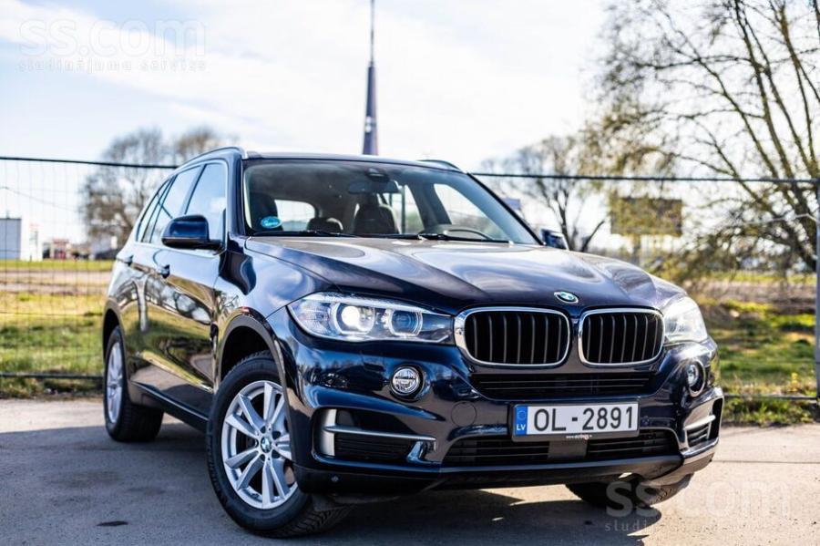 Zils BMW X5 2016 Rīga, ar dzinēja tilpumu 3.00 L un nobraukumu 324 tūkst. km par 18990 €, foto 3 vietnē AUTOMOTO.COM.LV