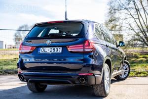 Zils BMW X5 2016 Rīga, ar dzinēja tilpumu 3.00 L un nobraukumu 324 tūkst. km par 18990 €, foto 8 vietnē AUTOMOTO.COM.LV