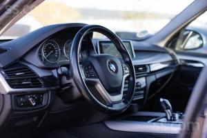 Zils BMW X5 2016 Rīga, ar dzinēja tilpumu 3.00 L un nobraukumu 324 tūkst. km par 18990 €, foto 15 vietnē AUTOMOTO.COM.LV