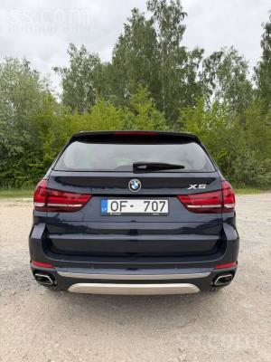 Blue BMW X5 2016 in Riga, with an engine capacity of 3.00 L and mileage of 279 thousand km for 20450 €, photo 6 on AUTOMOTO.COM.LV