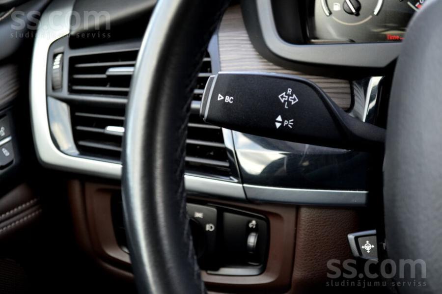 Zils BMW X5 2016 Tukums, ar dzinēja tilpumu 3.00 L un nobraukumu 238 tūkst. km par 18990 €, foto 28 vietnē AUTOMOTO.COM.LV