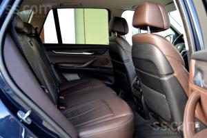 Zils BMW X5 2016 Tukums, ar dzinēja tilpumu 3.00 L un nobraukumu 238 tūkst. km par 18990 €, foto 33 vietnē AUTOMOTO.COM.LV