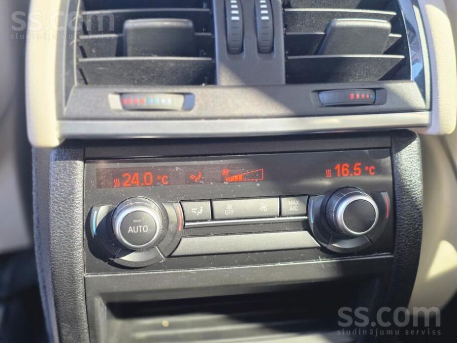 Синий БМВ Х5 2016 в Рига, объемом двигателя 3.00 л и пробегом 255 тыс. км за 20000 €, фото 12 на AUTOMOTO.COM.LV