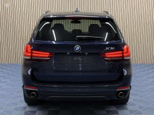Blue BMW X5 2016 in Marijampole, with an engine capacity of 2.98 L and mileage of 210 thousand km for 14999 €, photo 8 on AUTOMOTO.COM.LV