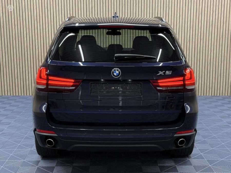 Blue BMW X5 2016 in Marijampole, with an engine capacity of 2.98 L and mileage of 210 thousand km for 14999 €, photo 8 on AUTOMOTO.COM.LV