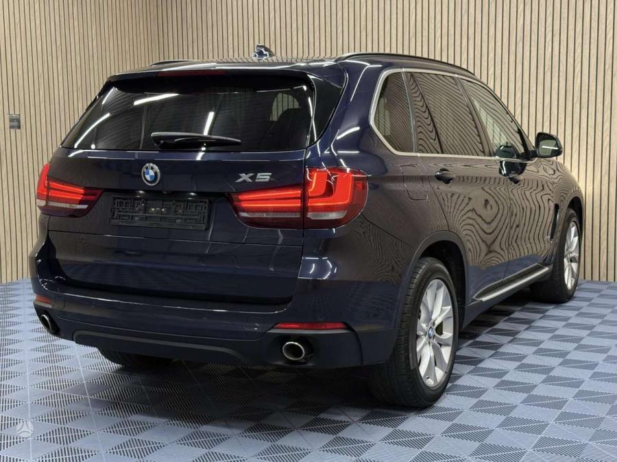 Blue BMW X5 2016 in Marijampole, with an engine capacity of 2.98 L and mileage of 210 thousand km for 14999 €, photo 9 on AUTOMOTO.COM.LV