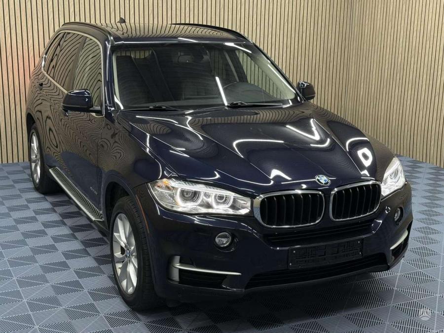 Blue BMW X5 2016 in Marijampole, with an engine capacity of 2.98 L and mileage of 210 thousand km for 14999 €, photo 10 on AUTOMOTO.COM.LV