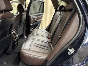 Blue BMW X5 2016 in Marijampole, with an engine capacity of 2.98 L and mileage of 210 thousand km for 14999 €, photo 19 on AUTOMOTO.COM.LV