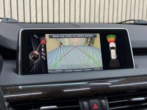 Blue BMW X5 2016 in Marijampole, with an engine capacity of 2.98 L and mileage of 210 thousand km for 14999 €, photo 30 on AUTOMOTO.COM.LV
