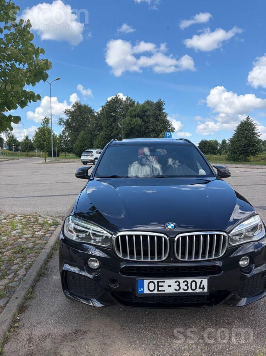 Zils BMW X5 2016 Daugavpils, ar dzinēja tilpumu 3.00 L un nobraukumu 0 tūkst. km par 21500 €, foto 1 vietnē AUTOMOTO.COM.LV