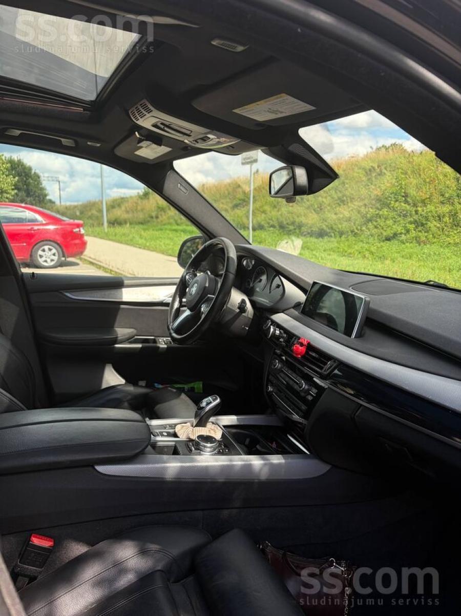 Zils BMW X5 2016 Daugavpils, ar dzinēja tilpumu 3.00 L un nobraukumu 0 tūkst. km par 21500 €, foto 6 vietnē AUTOMOTO.COM.LV