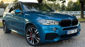 Blue BMW X5 2016 in Riga, with an engine capacity of 3.00 L and mileage of 176 thousand km for 26300 €, photo 3 on AUTOMOTO.COM.LV