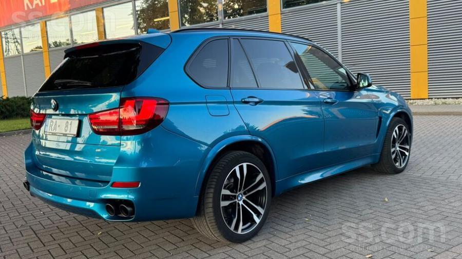 Blue BMW X5 2016 in Riga, with an engine capacity of 3.00 L and mileage of 176 thousand km for 26300 €, photo 5 on AUTOMOTO.COM.LV