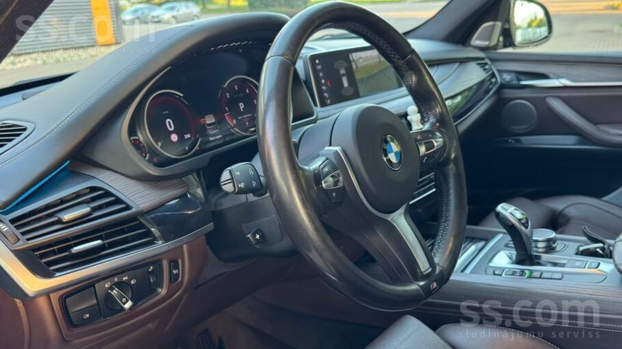 Blue BMW X5 2016 in Riga, with an engine capacity of 3.00 L and mileage of 176 thousand km for 26300 €, photo 11 on AUTOMOTO.COM.LV