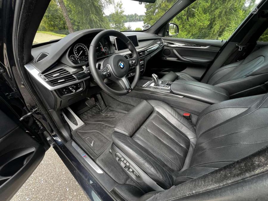 Blue BMW X5 2016 in Vilnius, with an engine capacity of 2.99 L and mileage of 267 thousand km for 22300 €, photo 15 on AUTOMOTO.COM.LV