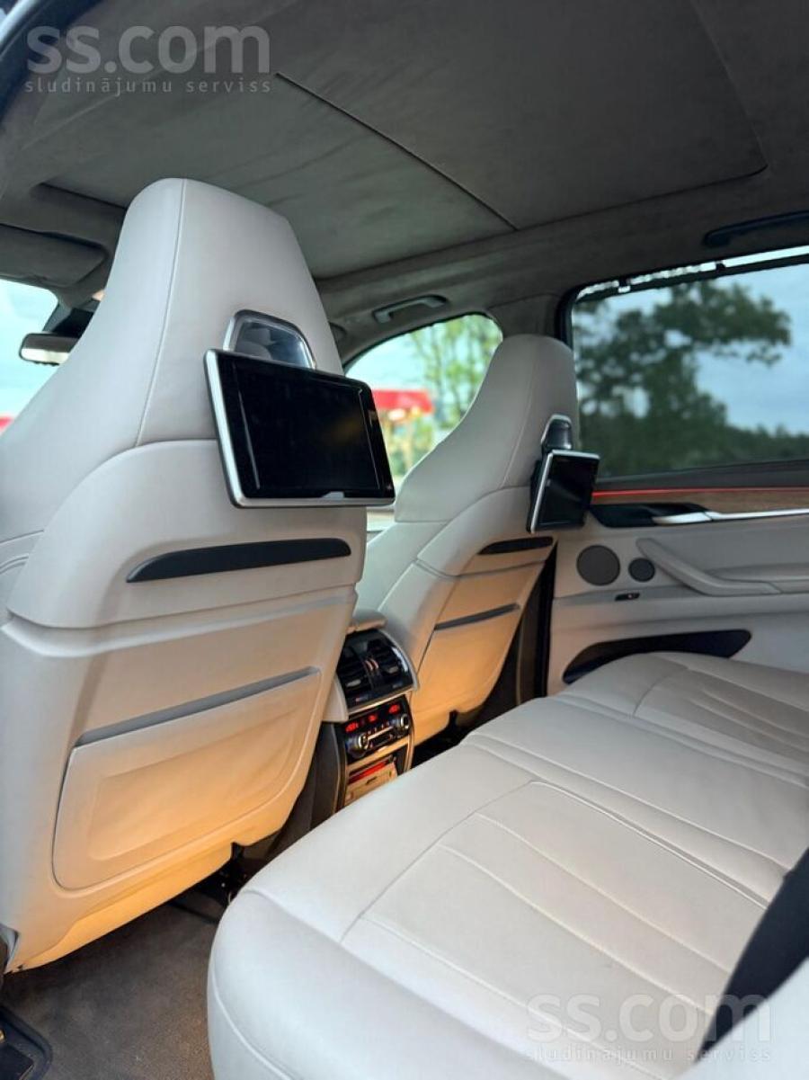 Zils BMW X5 2016 Jelgava, ar dzinēja tilpumu 4.40 L un nobraukumu 179 tūkst. km par 39995 €, foto 13 vietnē AUTOMOTO.COM.LV