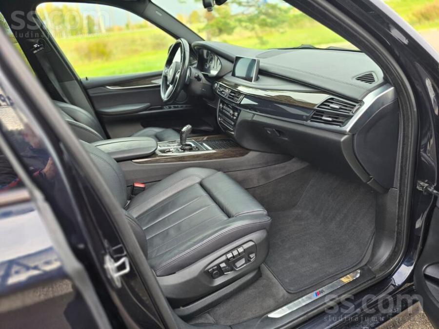 Zils BMW X5 2016 Šauļi, ar dzinēja tilpumu 4.40 L un nobraukumu 249 tūkst. km par 10499 €, foto 23 vietnē AUTOMOTO.COM.LV
