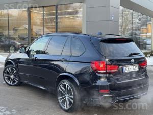 Zils BMW X5 2017 Rīga, ar dzinēja tilpumu 3.00 L un nobraukumu 0 tūkst. km par 29690 €, foto 6 vietnē AUTOMOTO.COM.LV