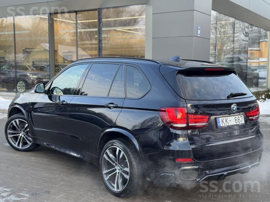 Zils BMW X5 2017 Rīga, ar dzinēja tilpumu 3.00 L un nobraukumu 0 tūkst. km par 29690 €, foto 6 vietnē AUTOMOTO.COM.LV