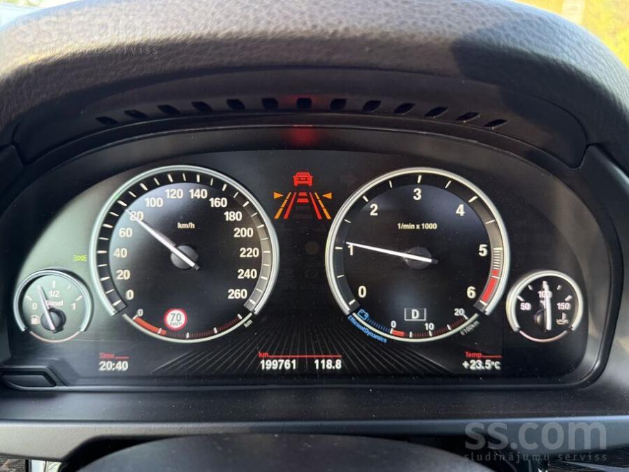 Blue BMW X5 2017 in Riga, with an engine capacity of 3.00 L and mileage of 190 thousand km for 21400 €, photo 19 on AUTOMOTO.COM.LV