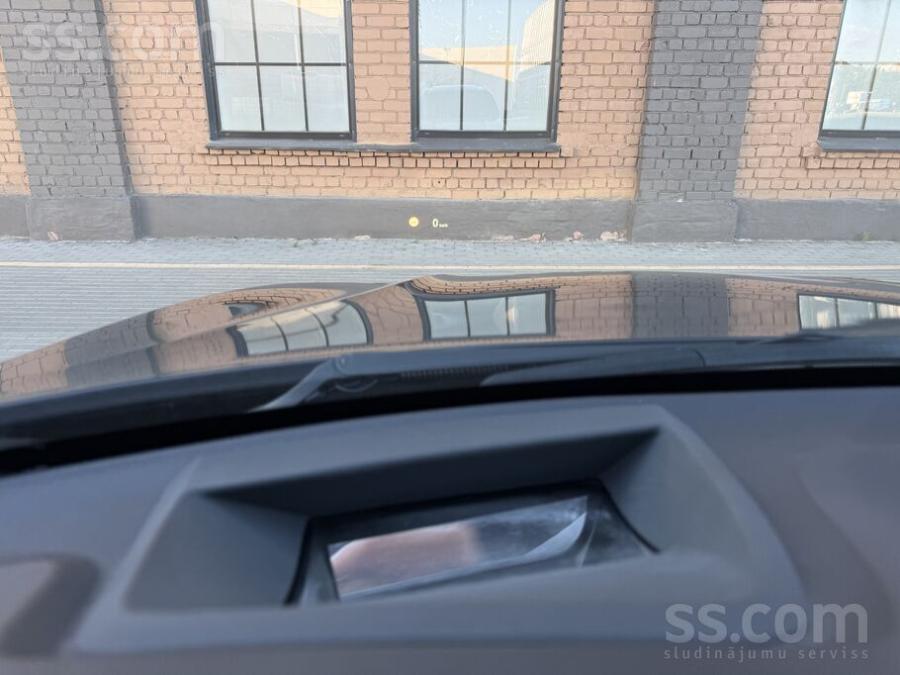 Blue BMW X5 2017 in Riga, with an engine capacity of 3.00 L and mileage of 190 thousand km for 21400 €, photo 29 on AUTOMOTO.COM.LV