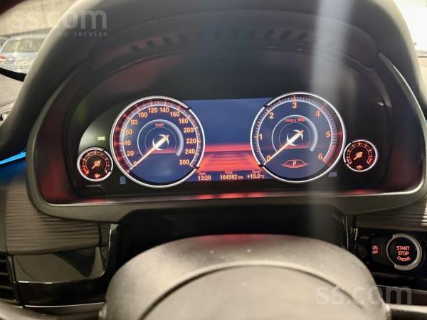 Blue BMW X5 2017 in Riga, with an engine capacity of 3.00 L and mileage of 167 thousand km for 25900 €, photo 7 on AUTOMOTO.COM.LV