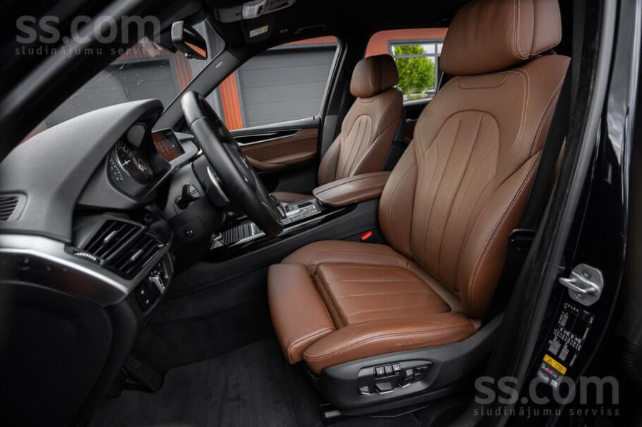 Zils BMW X5 2017 Jelgava, ar dzinēja tilpumu 2.00 L un nobraukumu 0 tūkst. km par 20500 €, foto 9 vietnē AUTOMOTO.COM.LV
