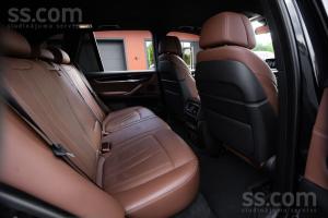 Zils BMW X5 2017 Jelgava, ar dzinēja tilpumu 2.00 L un nobraukumu 0 tūkst. km par 20500 €, foto 31 vietnē AUTOMOTO.COM.LV