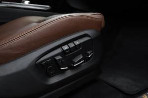 Blue BMW X5 2017 in Jelgava, with an engine capacity of 2.00 L and mileage of 121 thousand km for 20500 €, photo 30 on AUTOMOTO.COM.LV