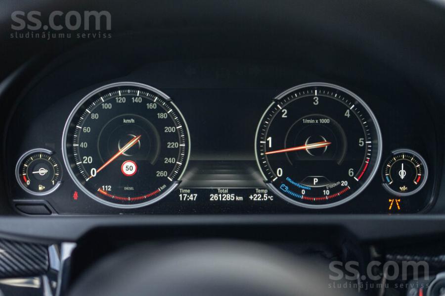 Blue BMW X5 2017 in Riga, with an engine capacity of 3.00 L and mileage of 261 thousand km for 23550 €, photo 17 on AUTOMOTO.COM.LV