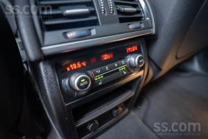 Blue BMW X5 2017 in Riga, with an engine capacity of 3.00 L and mileage of 261 thousand km for 23550 €, photo 35 on AUTOMOTO.COM.LV