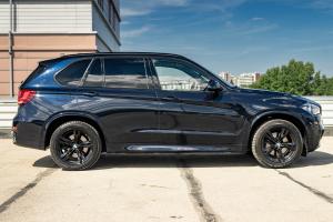 Zils BMW X5 2017 Rīga, ar dzinēja tilpumu 3.00 L un nobraukumu 261 tūkst. km par 23550 €, foto 7 vietnē AUTOMOTO.COM.LV