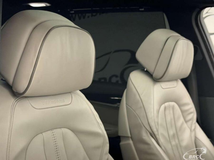 Blue BMW X5 2017 in Vilnius, with an engine capacity of 2.98 L and mileage of 225 thousand km for 19900 €, photo 10 on AUTOMOTO.COM.LV