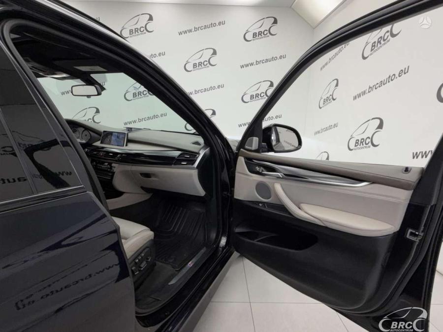 Blue BMW X5 2017 in Vilnius, with an engine capacity of 2.98 L and mileage of 225 thousand km for 19900 €, photo 11 on AUTOMOTO.COM.LV