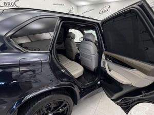 Blue BMW X5 2017 in Vilnius, with an engine capacity of 2.98 L and mileage of 225 thousand km for 19900 €, photo 16 on AUTOMOTO.COM.LV